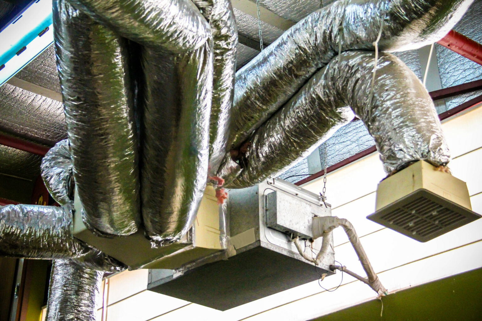 Using Thermal Barriers for Enhanced HVAC Efficiency - One Hour Air ...